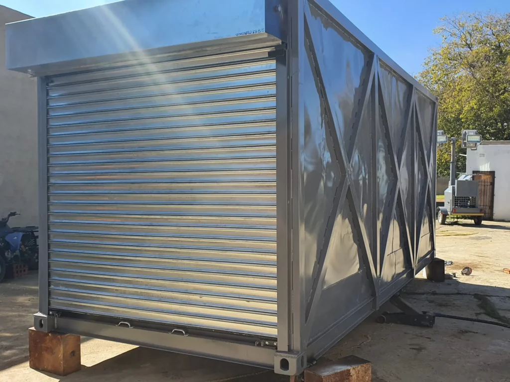 Versatile Container Tanks: Ideal For Bulk Delivery